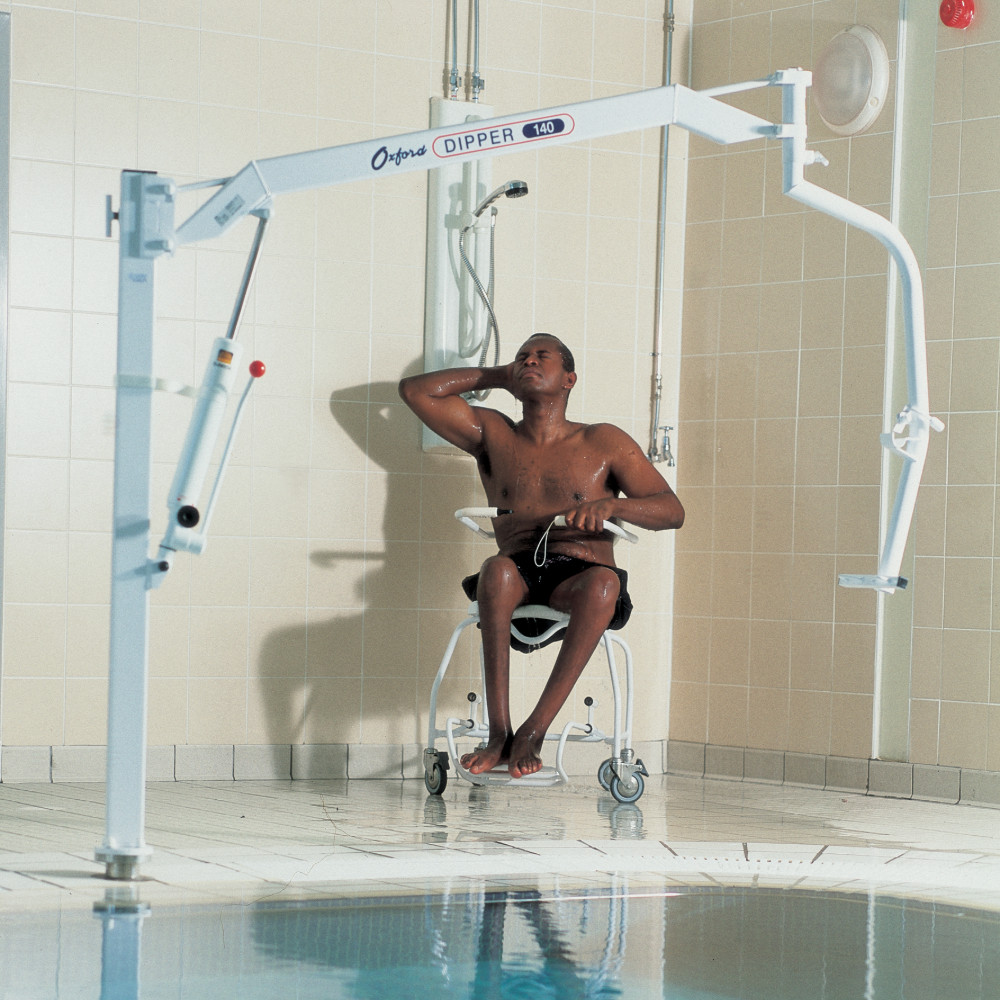 Oxford Dipper Bathing Hoist | CLH Healthcare